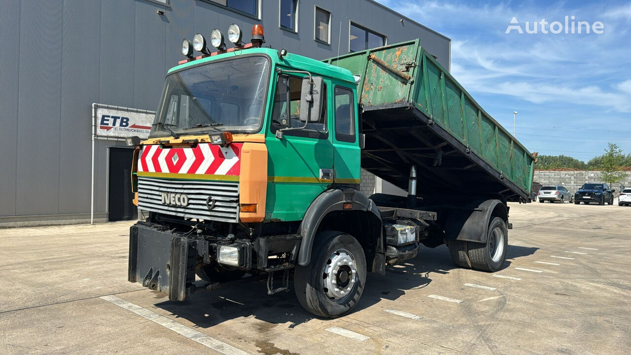 IVECO Magirus 180 - 23 (GRAND PONT / SUSPENSION LAMES / POMPE MANUELLE kiper