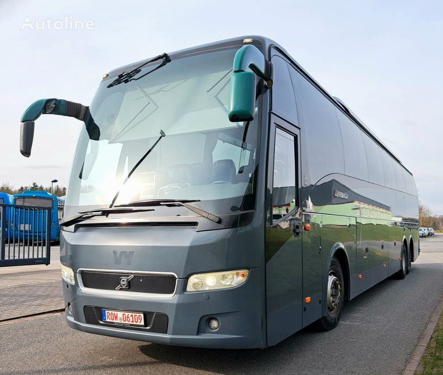 Volvo Prestige 9900 (mozhlyvyi lizynh) turistički autobus