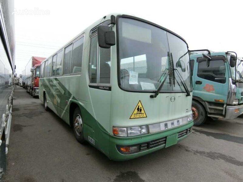 Hino MELPHA prigradski autobus