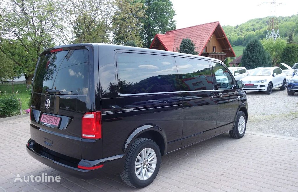 Volkswagen Caravelle putnički minibus