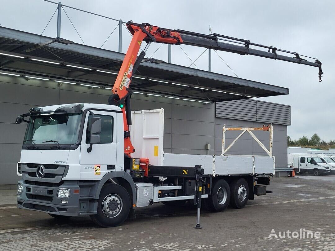 Mercedes-Benz Actros 2636 kamion s ravnom platformom