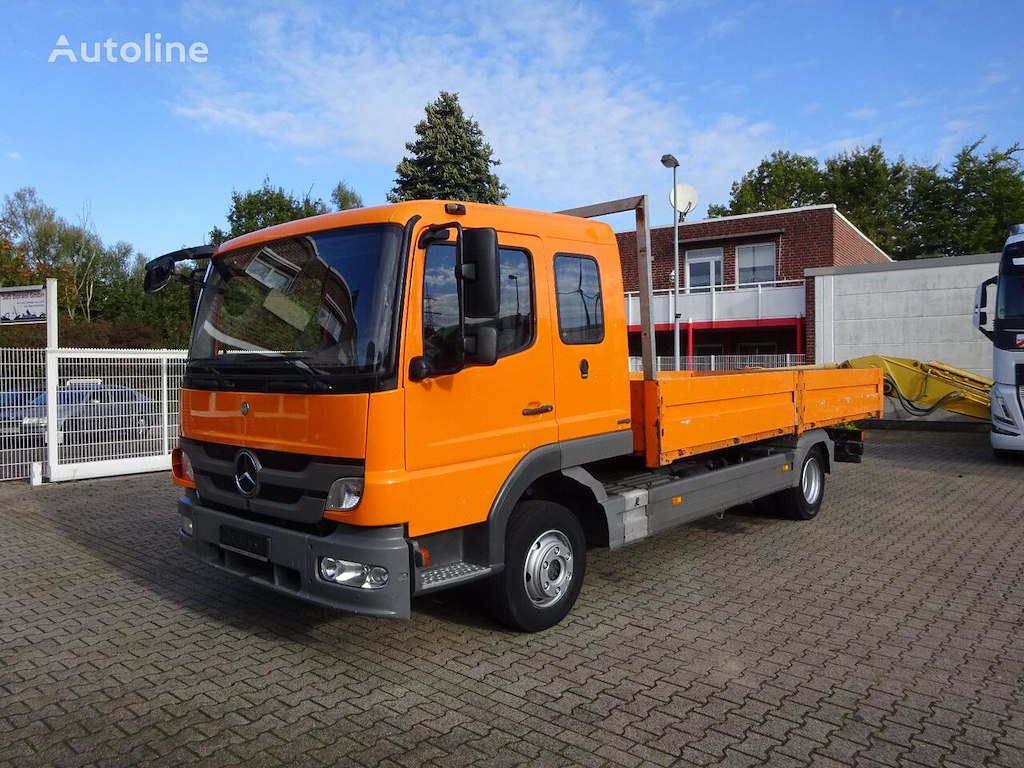 Mercedes-Benz Atego 822 kamion s ravnom platformom