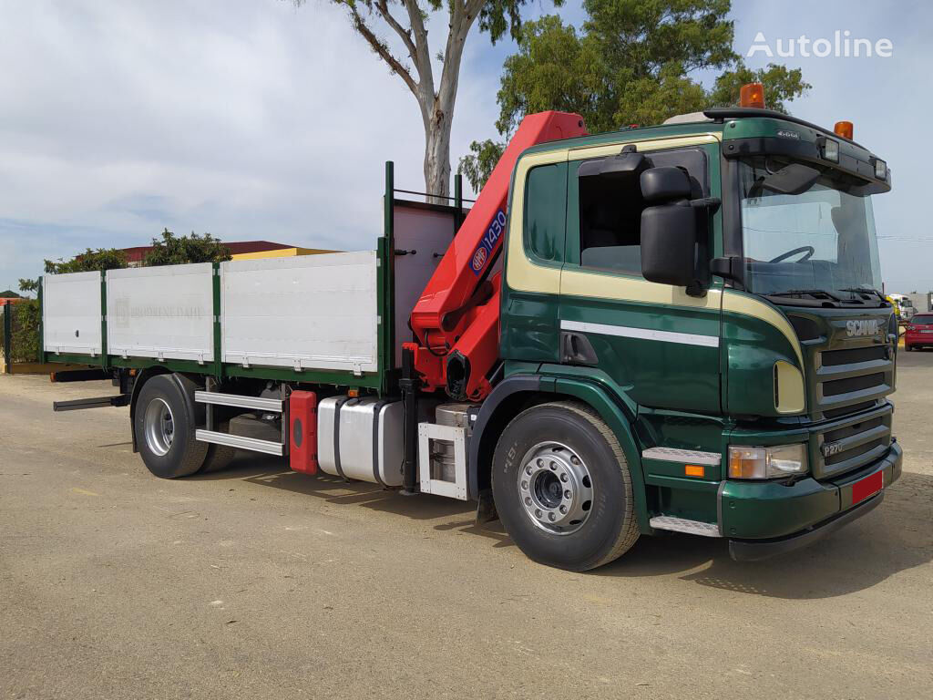 Scania P 270 kamion s ravnom platformom