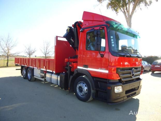 Mercedes-Benz ACTROS 25 36 kamion s ravnom platformom