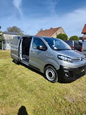 Citroen Jumpy mit Trennwand / 3 Sitzplätze minivan