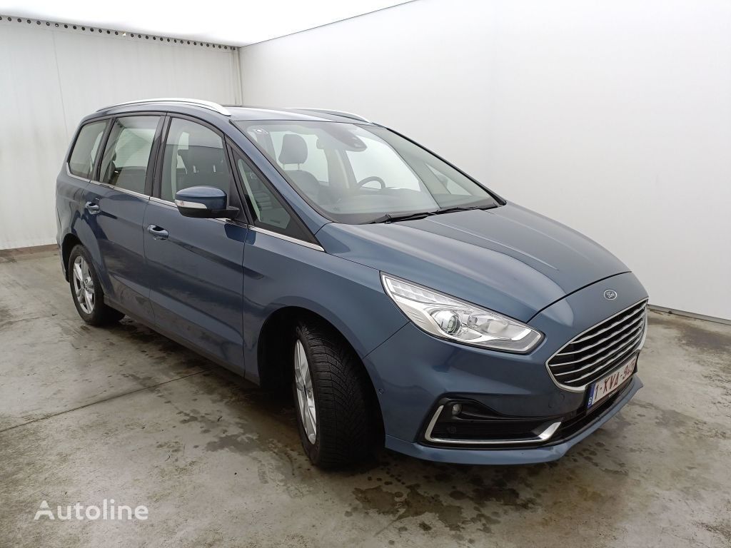 Ford Galaxy 2.0 TDCi Titanium / Leather / Navi / Heated Seats / PDC / minivan