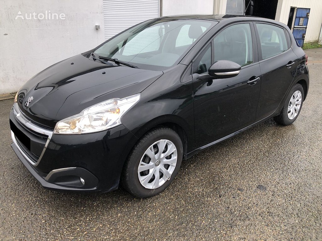 Peugeot 208 SOCIETE sedan