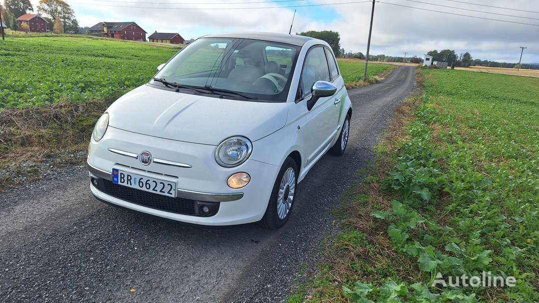 Prodaje se FIAT 500 hečbek na aukciji