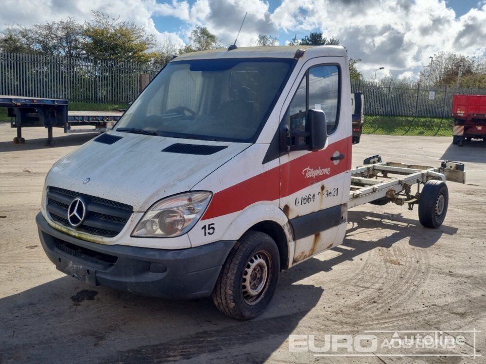 Prodaje se Mercedes-Benz SPRINTER 318 kamion šasija na aukciji