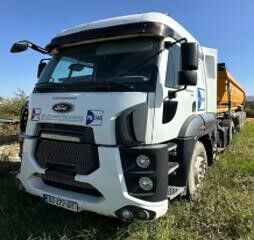 Ford CARGO tegljač