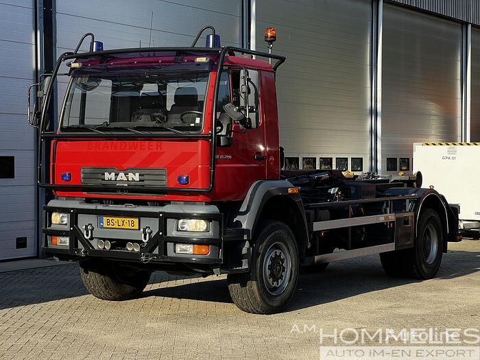 MAN LE 18.280 multilift kamion rol kiper