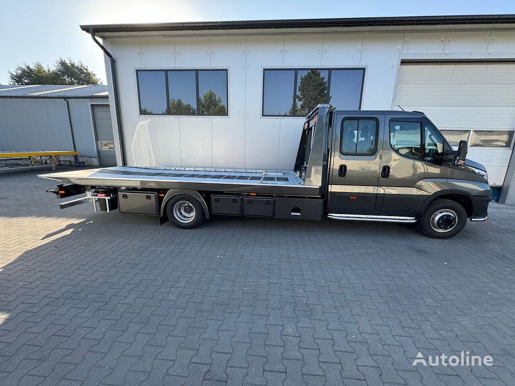 Novi IVECO 70C18HD/P šlep auto