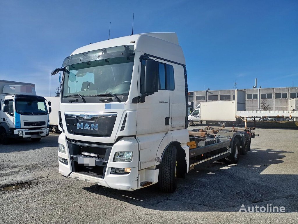 MAN TGX 26.440 *6x2 *CONTAINER CHASSIS *ONLY 385tkm vozilo za prevoz kontejnera