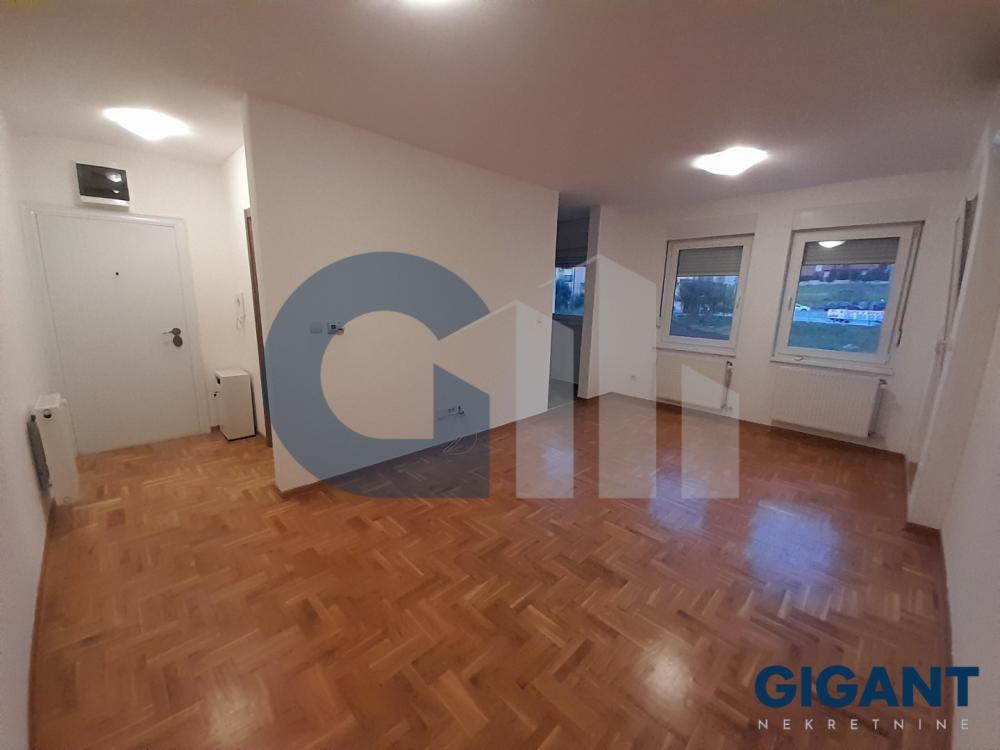 Vojvode Vlahovića, Jednoiposoban stan na prodaju, 42m2, 110.000€