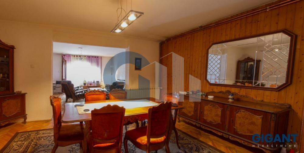 Primućura Žarka, Petosoban stan na prodaju, 180m2, 189.000€