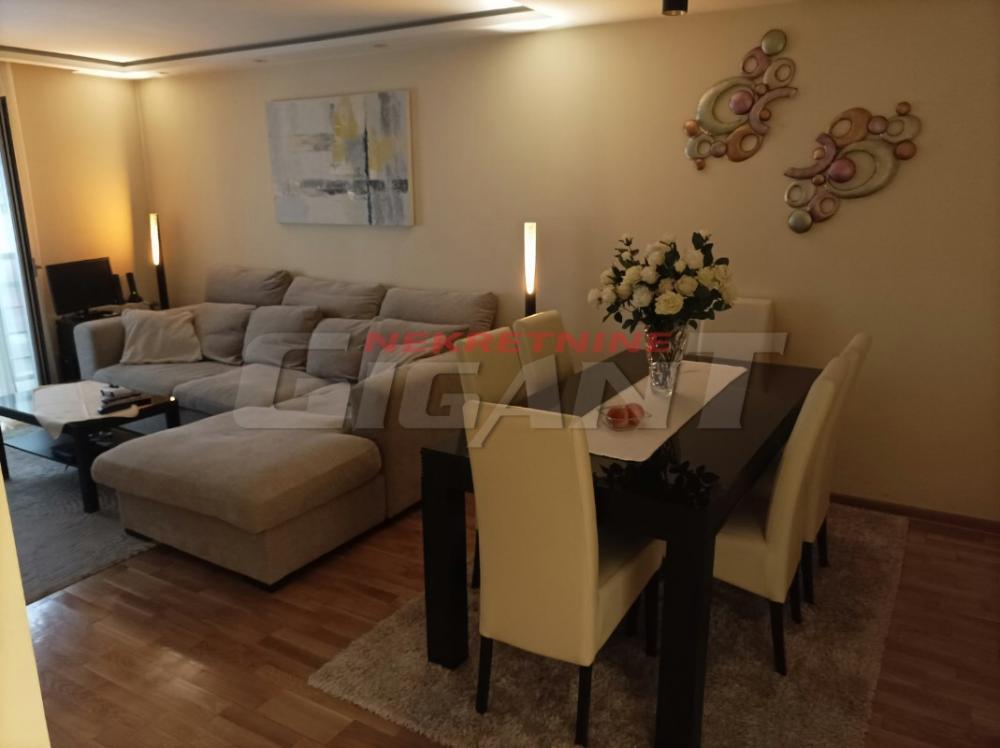 Dojranska, Četvorosoban stan na prodaju, 83m2, 244.900€