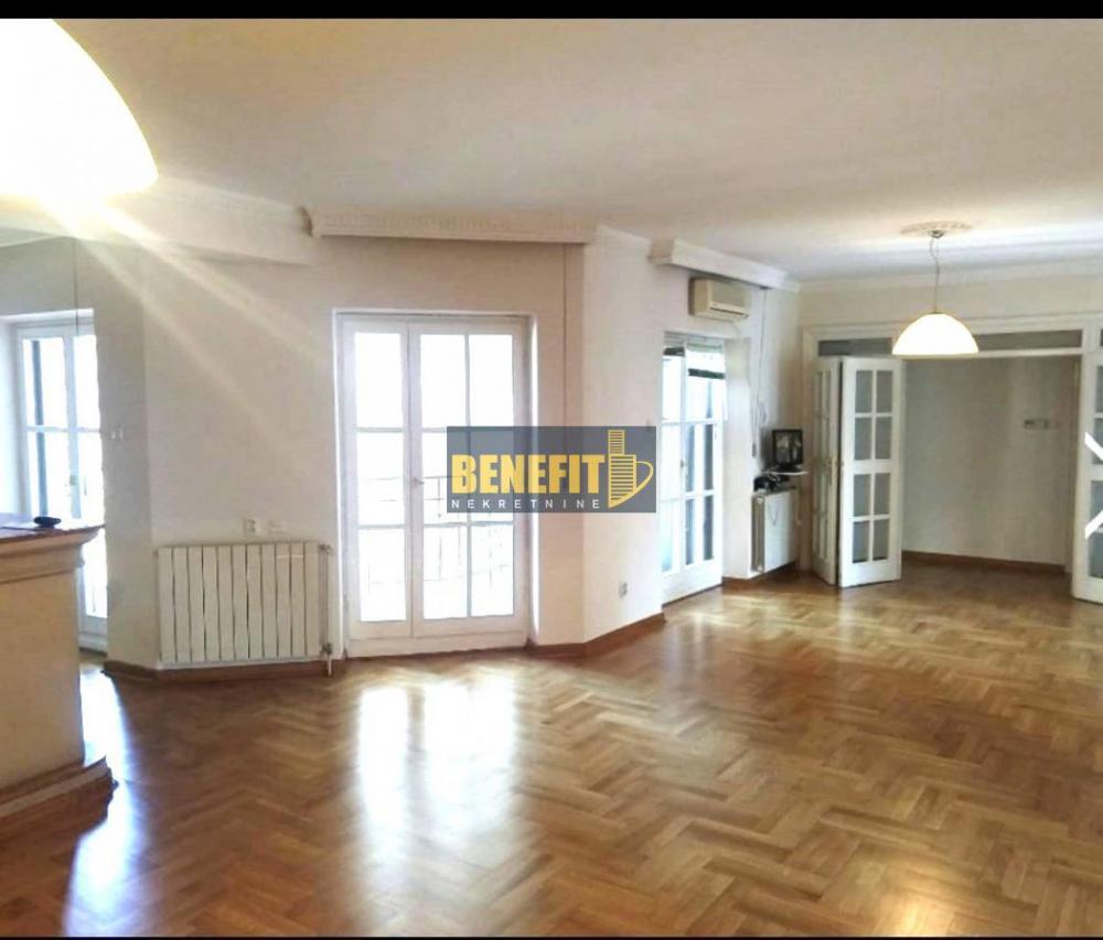 Petosoban stan za izdavanje, 180m2, 2.000€