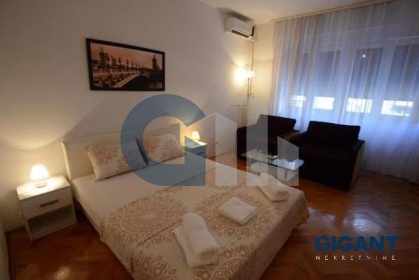 Balkanska, Jednosoban stan za izdavanje, 39m2, 850€