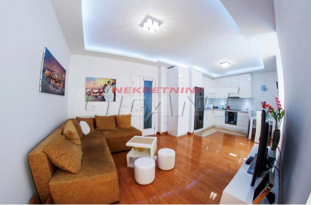 Gračanička, Trosoban stan za izdavanje, 60m2, 1.400€