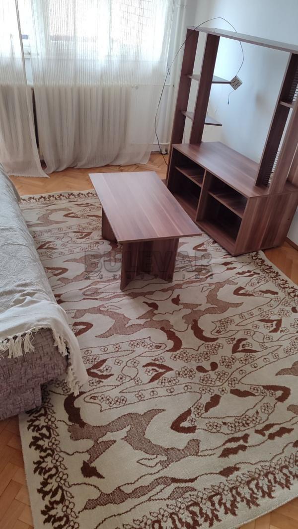 Bulevar Nemanjića, Dvosoban stan za izdavanje, 59m2, 300€