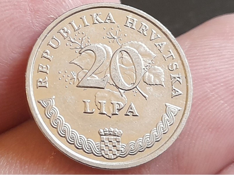 Hrvatska, 20 lipa 2000