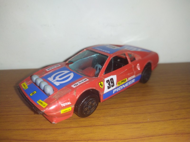 Burago Ferrari 308 GTB 1/43