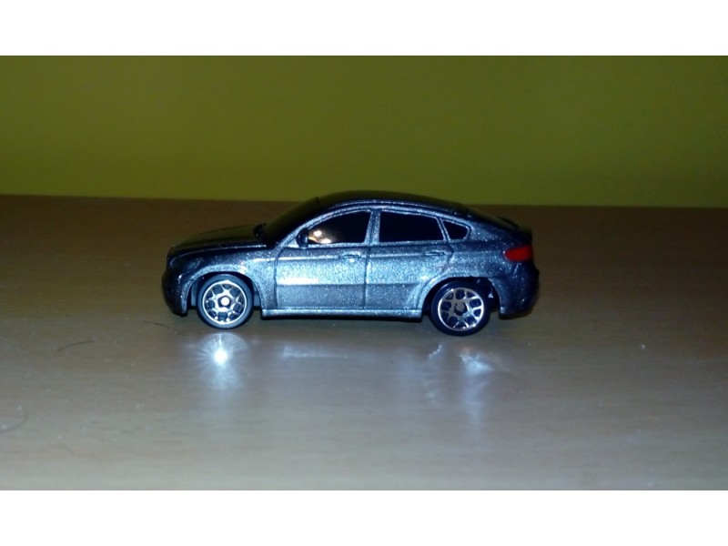 BMW X6, R 1:64, NOVO