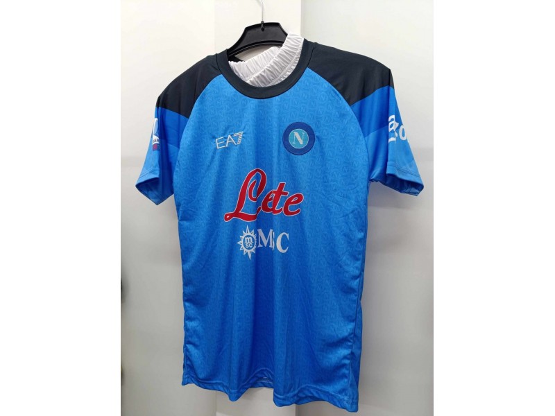 NAPOLI MARADONA vel176 komplet