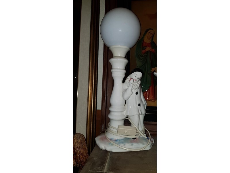 lampa 878