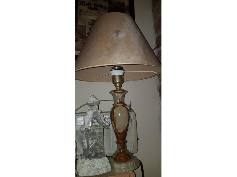 lampa 898