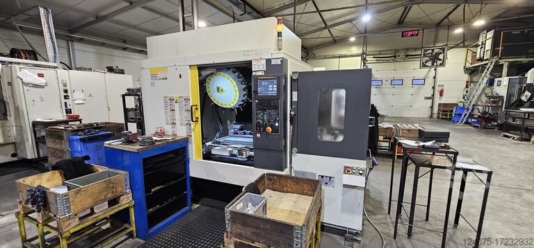 Machining centar
FANUC α-D21LiB5 PLUS with pallet changer