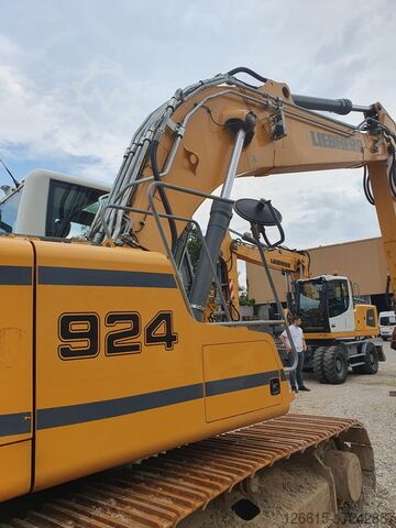 Bager za puzanje
Liebherr R924SLC