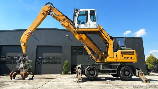 Mobilni bager
LIEBHERR 904 Umschlagbagger Schrott Greifer Magnetanlage