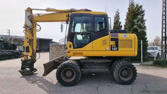 Mobilni bager
KOMATSU PW 140 mit Powertiltt SW MS 10 Klima