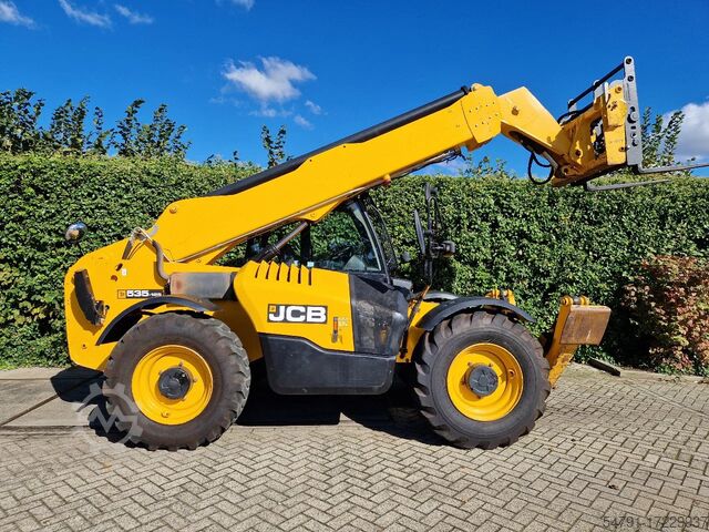 Telehandleri
JCB 535-125