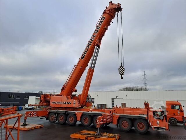 Dizalica na celom terenu
Liebherr LTM1400-7.1 (with Luffing Jib)