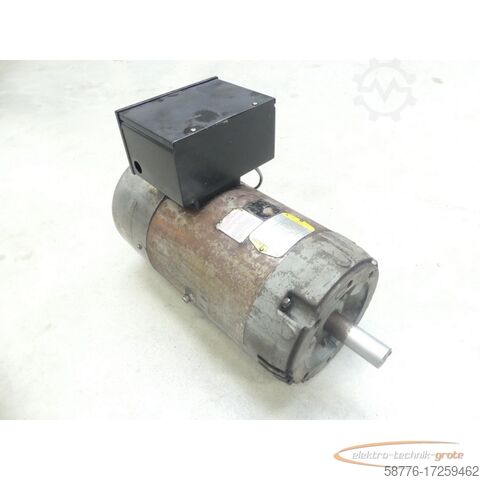 Motor
Baldor 37F716Y224 Motor SN: F695 - 230 / 460V - 60Hz