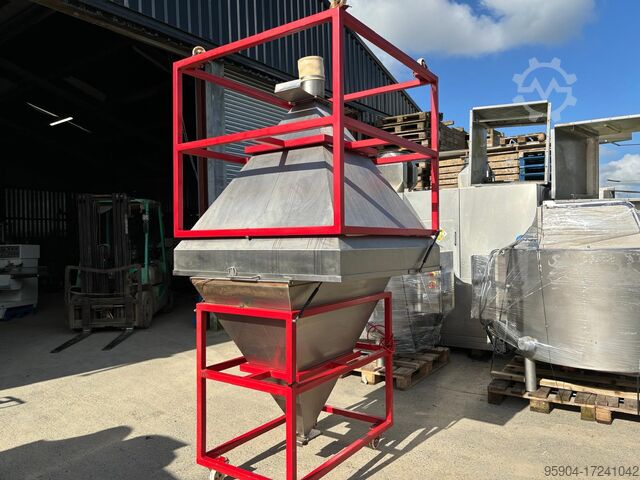 Nerđajućeg čelika Hoppers k 4
Stainless Steel Hoppers x 4