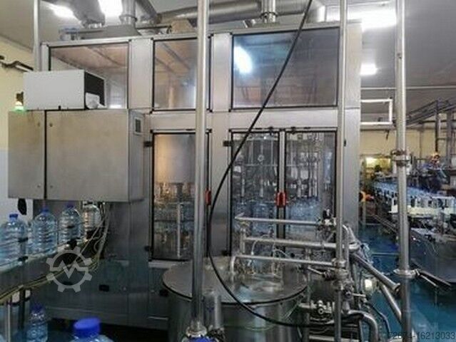 Mašina za pravljenje pića
Bottling STM 6 LT Complete Beverage Line PET 3.000 bph