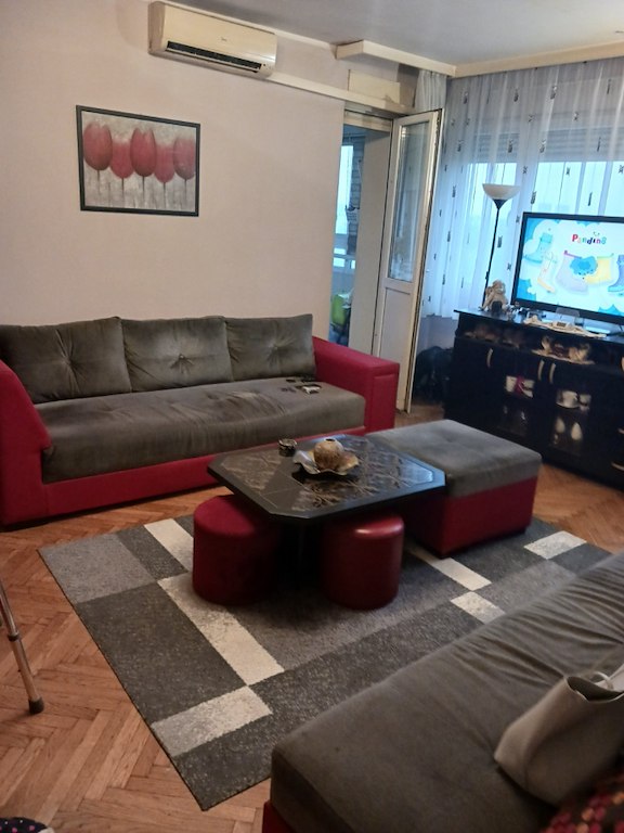 PRODAJA, 3. 5 STAN NA NOVOM BEOGRADU