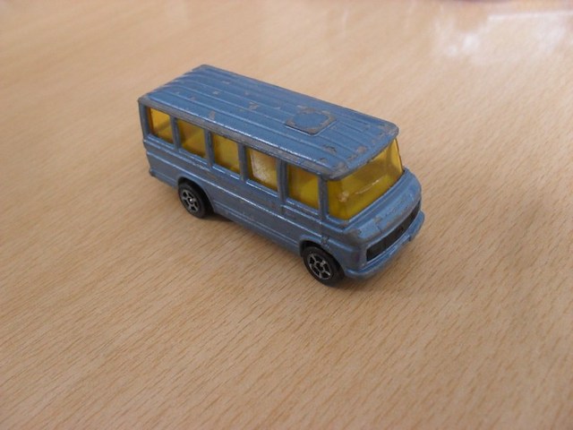 CORGI JUNIORS - MERCEDES-BENZ BUS