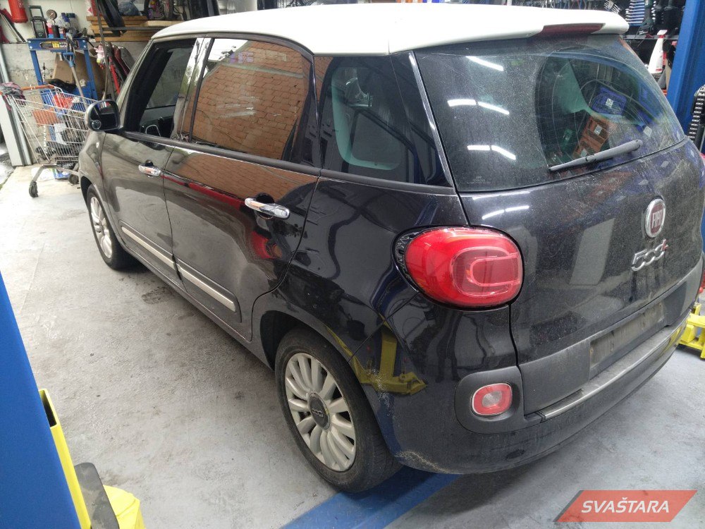 Fiat 500l bocna stakla