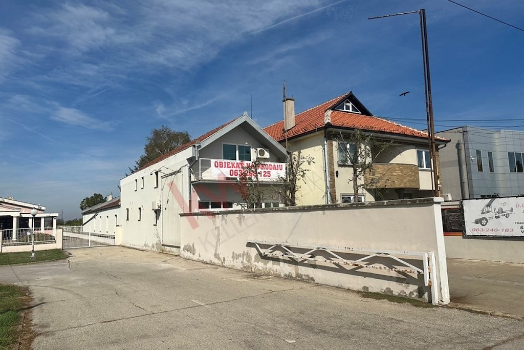 Poslovno stambeni objekat, 244m2, Vršac