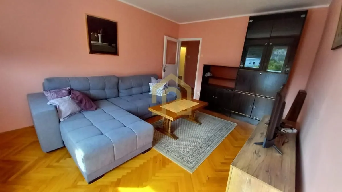 Izdavanje, dvosoban stan, 54m2, Kanarevo Brdo, Beograd