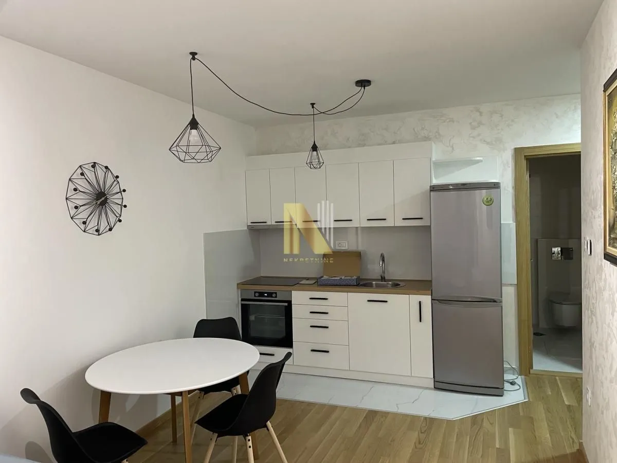 Izdavanje, jednosoban stan, 42m2, Centar, Novi Sad