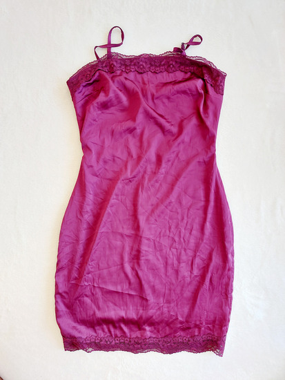 Missguided satenska haljina