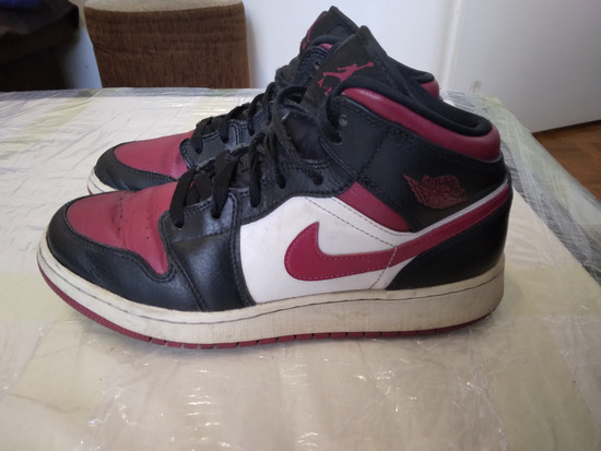 Patike Air Jordan 1 Mid Bred Toe