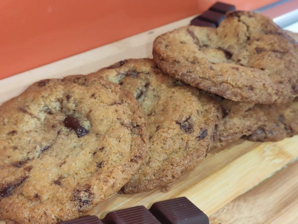 Čokoladni čips keks – Chocolate chip cookie