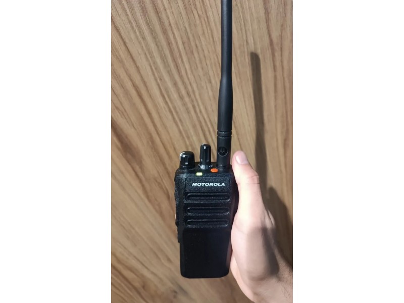 Motorola R7 VHF