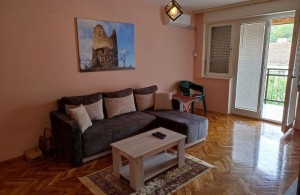 Prodajem Stan-Apartman, Vrdnik, Srem Okolica